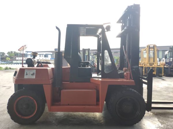 TOYOTA 7.0 TON FORKLIFT - Superlift Machinery