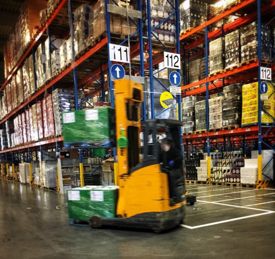 Heavy Equipment Rental Johor | Material Handling Solutions